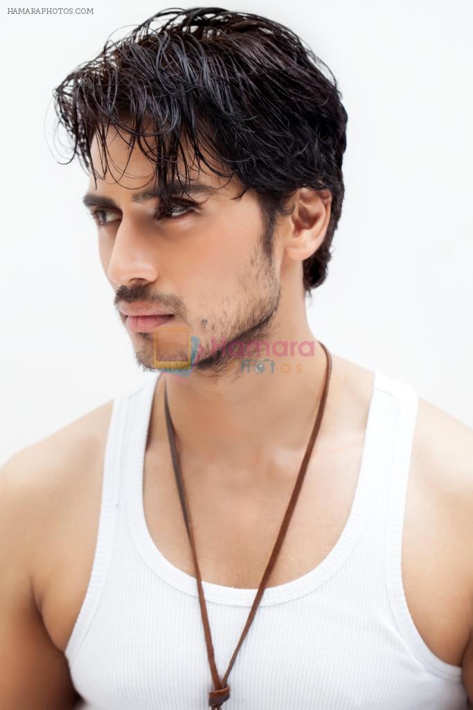 Shiv Pandit / Shiv Pandit - Bollywood Photos